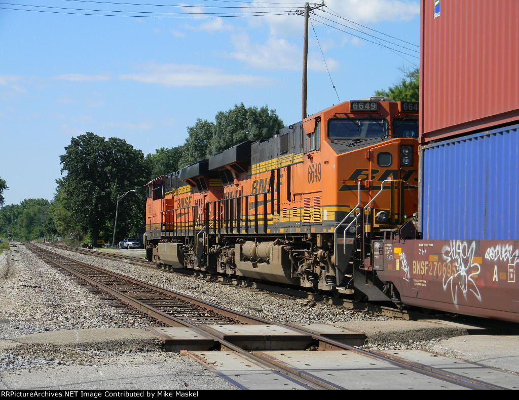 BNSF 7566